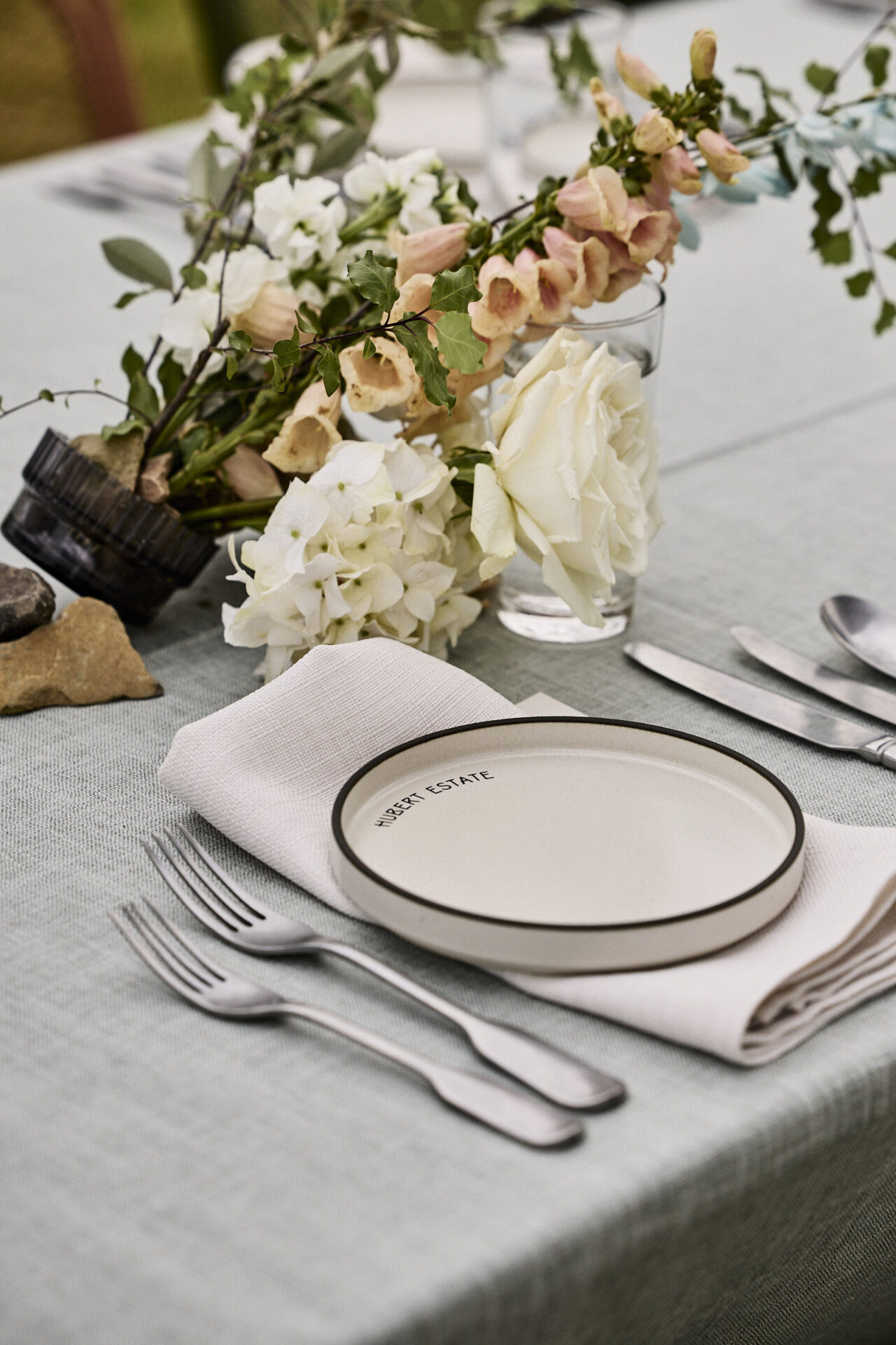 A LOOK INSIDE THE WORLD’S LONGEST LUNCH AT HUBERT ESTATE | Hubert Estate